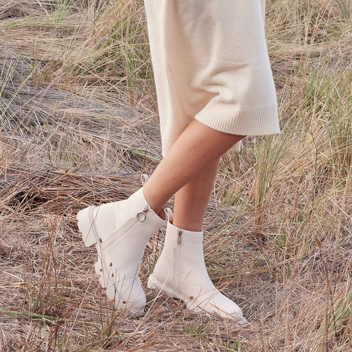 EOS Adela | Women Ankle Boots | Chunky Boots Double Metal Zip