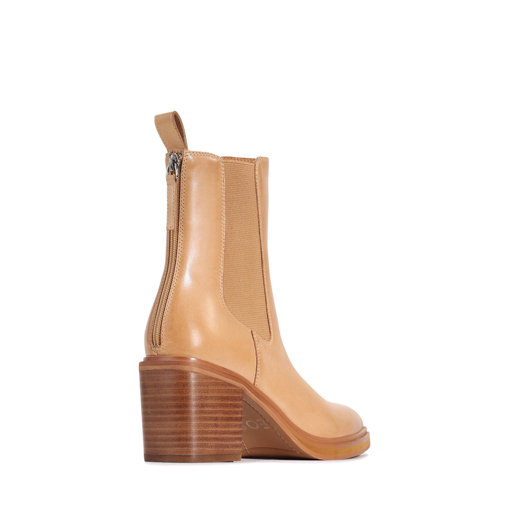 Buy EOS Footwear Jane | Women Chelsea Boots | Double Elastic Pull-on Gusset
