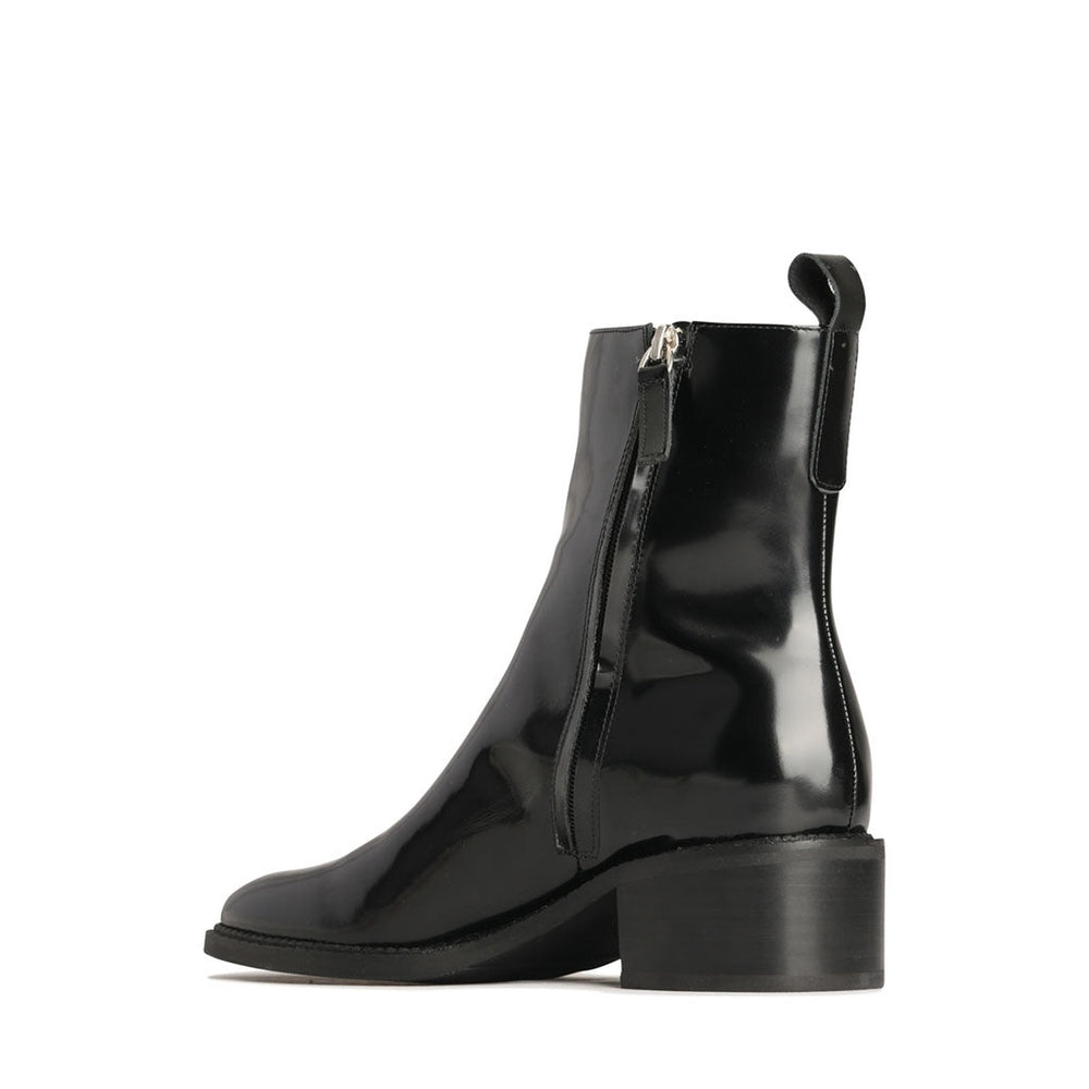EOS Keyla | Women Mid Boots | Contemporary Design