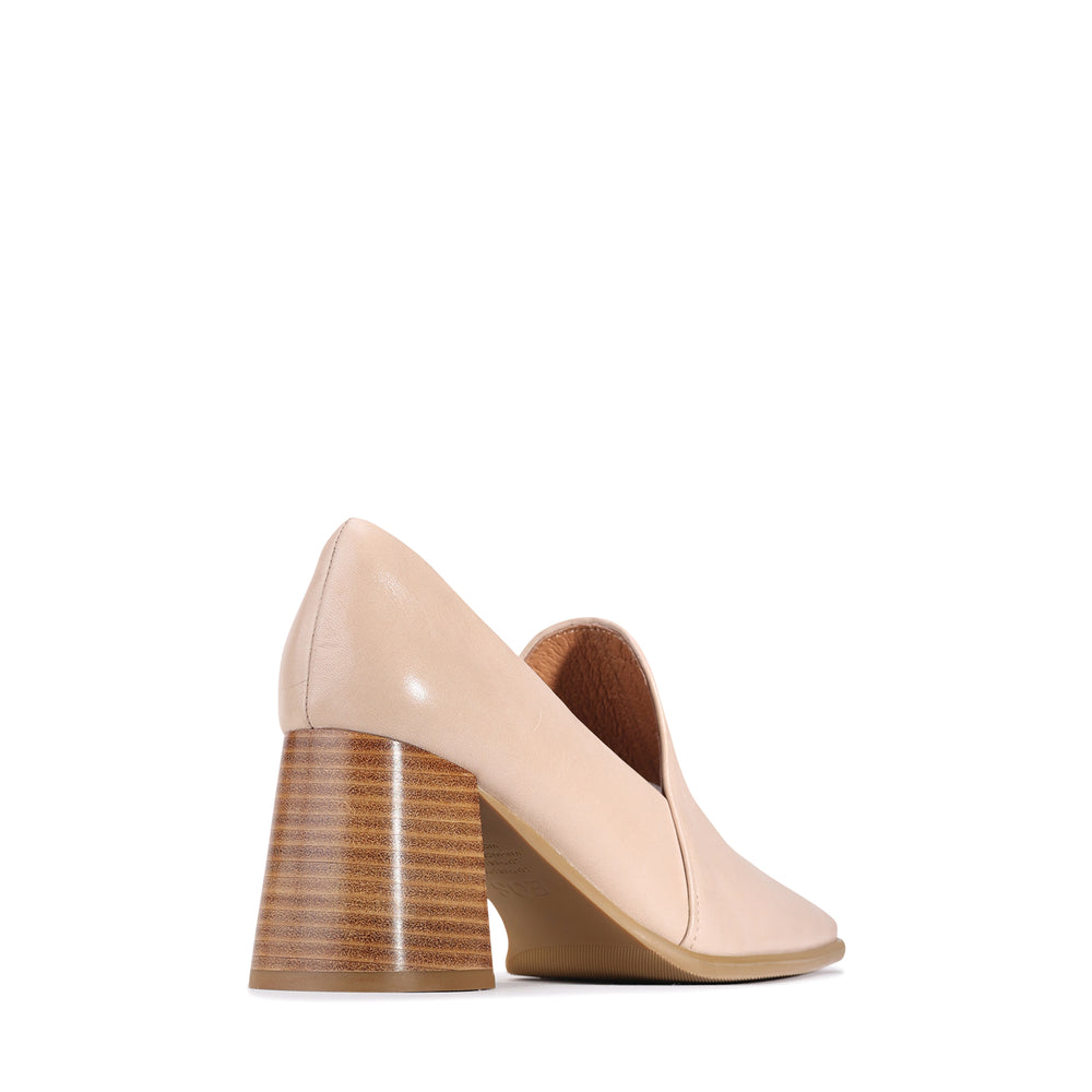 EOS Zandra | Women Loafer | Topline heel padding