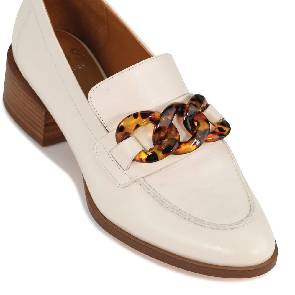 EOS Fia | Women Loafers | Tortoise Chian buckle Classic Design