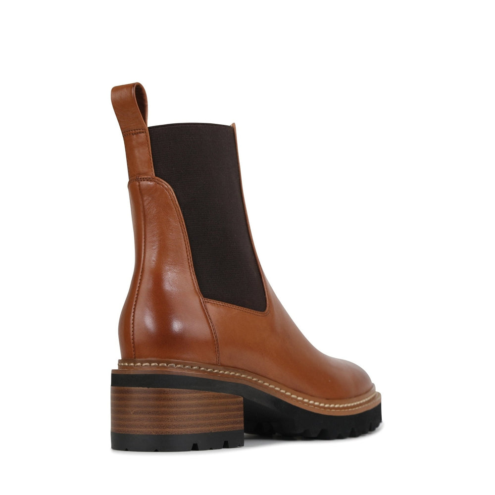 EOS Linear | Women Chelsea Boots | Elastic Gusset Bold Design